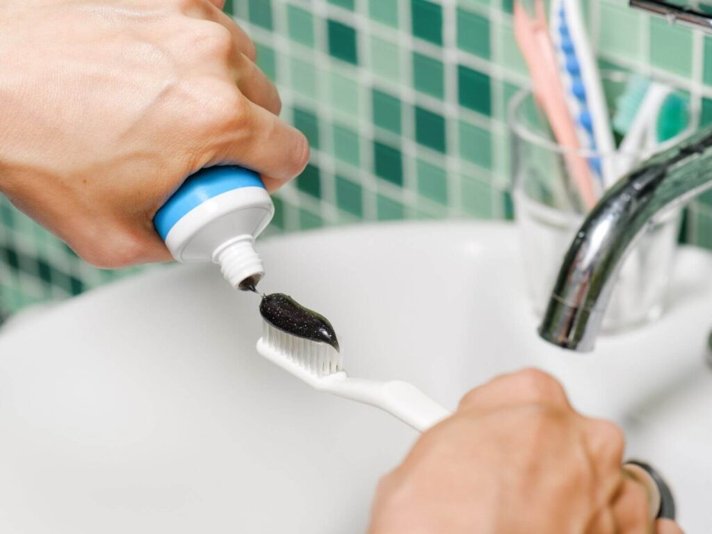 How to Choose the Right Toothpaste | Benbrook Dentist TX